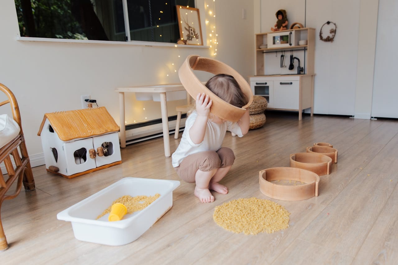 Unstructured Play Benefits & Ideas: Boost Your Kid's Creativity